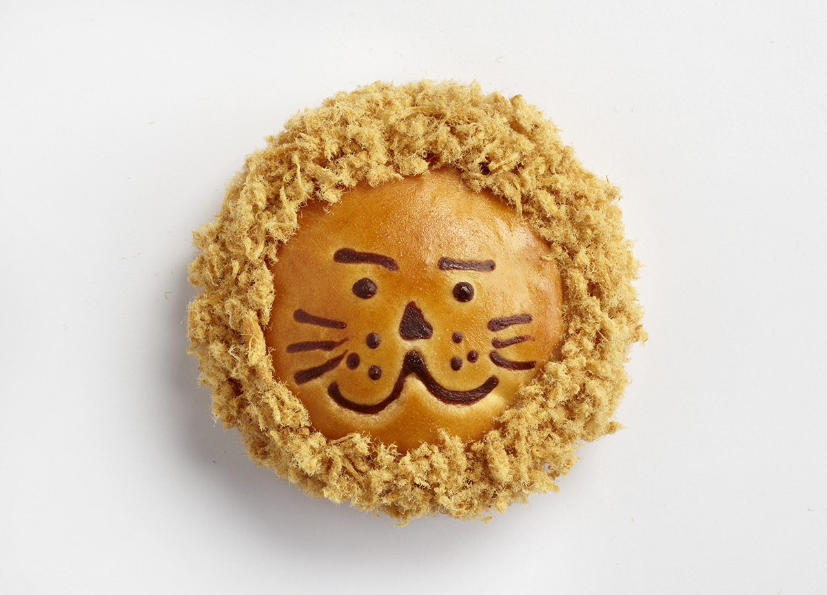 BreadTalk Launch Cute Merlion Buns For Singapore’s 54th Birthday ...