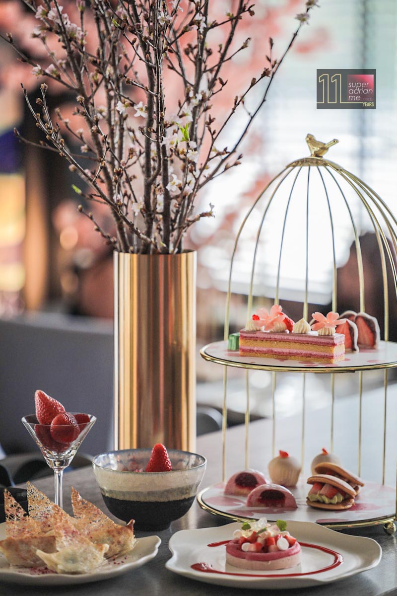 Strawberry Sakura High Tea at 2am:dessertbar amidst Nagoya Sakura ...